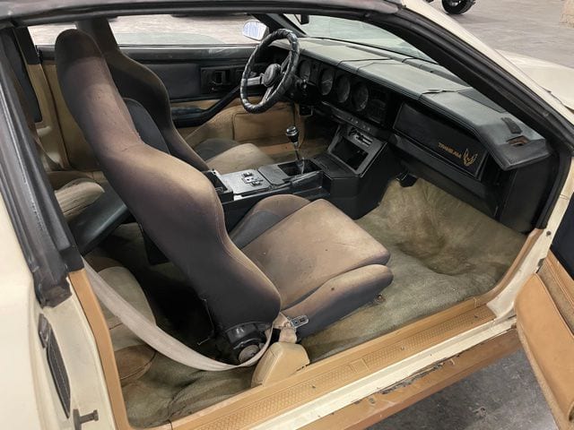 1984 PONTIAC FIREBIRD Hatchback - The Vault MS